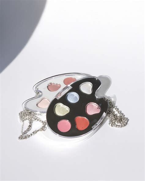 이공노 제품제공 삐아 라스트 아이 팔레트 색조장인 삐아가 말아주는 원테이크팔레트예요 ᷄ω ᷅ 💭 팔레트에 립 치크까지 들어있는 신박한 팔레트로 요거