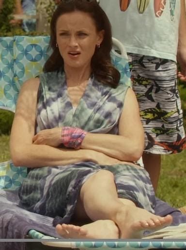 The Best Alexis Bledel Feet Pictures 🤩