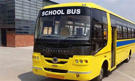 സ്കൂൾ ബസിൽ കത്തിക്കുത്ത് ഒമ്പതാം ക്ലാസ് വിദ്യാർഥിക്ക് പരിക്ക് പ്ലസ്‍വ