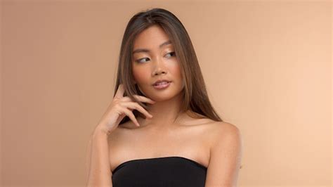 Thai Asiatique Modèle Japonais Closeup Portrait Avec Les Cheveux
