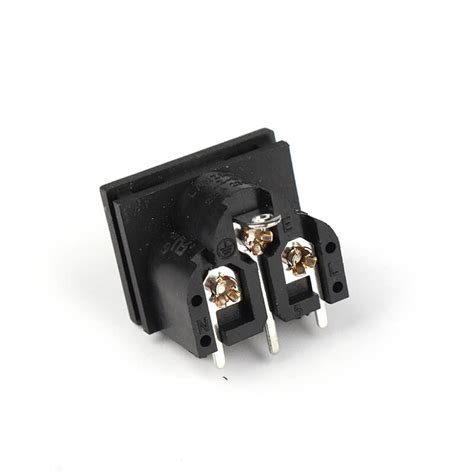 LZ 6 4P5P3 IEC C6 AC Inlet Socket 2 5A PDU Cabinet Male Socket With Certificate Lanz