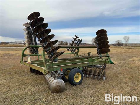 John Deere 235 Folding Disk Agriculture Bigiron