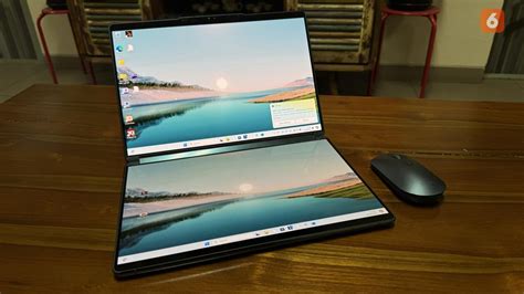 Unboxing Lenovo Yoga Book I Laptop Dua Layar Oled Dengan Spesifikasi Mumpuni Tekno Liputan Com
