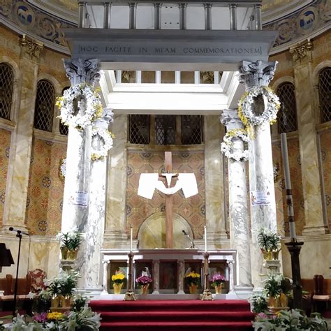 8 Pm Easter Vigil Mass