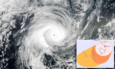Exceptionally Rare Tropical Cyclone Develops East Of Australia Daily Mail Online