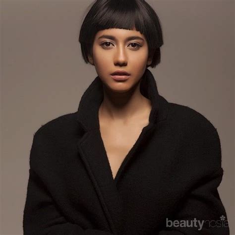 5 Artis Indonesia yang Berani Tampil Tanpa Bra