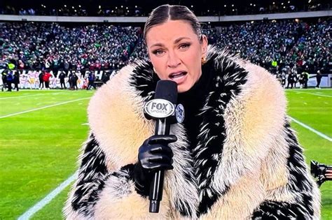 Erin Andrews Breaks Silence On Daring Nfl Outfit After Michael Strahan Response