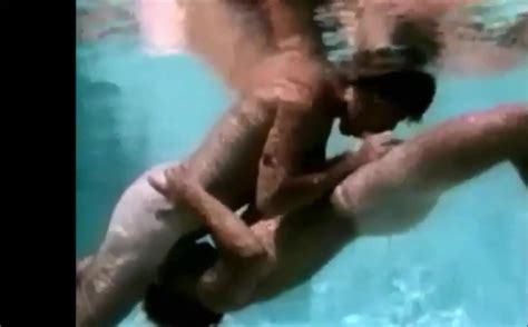 Underwater 69 Vintage