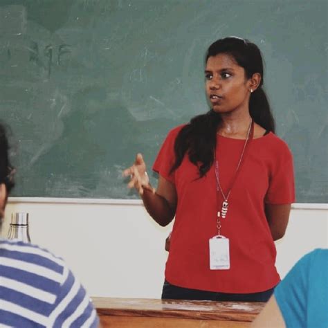 Anne Jeslin John Finance Analyst Accenture Linkedin