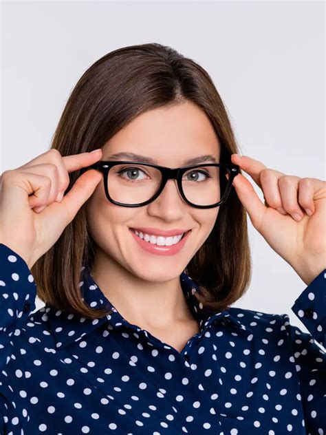 8 Natural Ways To Improve Your Eyesight Without Glasses Economictimes