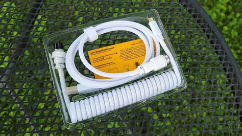 Glorious GMMK Pro Keyboard Kit Review MMORPG Com