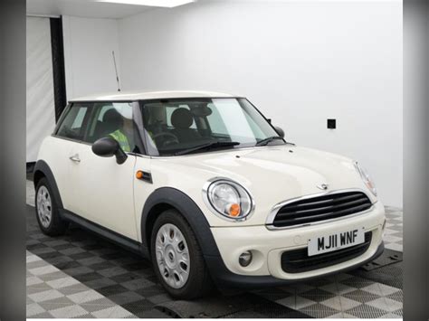 Used 2011 Mini Hatch 16 First Euro 5 3dr For Sale In East Grinstead West Sussex Paul