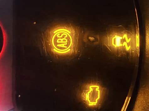 How To Reset The TSL And ABS Light