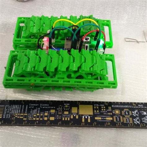 Download Free Stl File Caterpillar Bot Chassis • Model To 3d Print ・ Cults