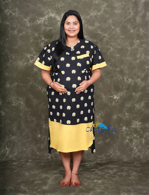 Black Daisy Cloudy Fit By Asmitha