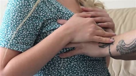 Babe Stepmother Helps With Sex Experience And Breaks The Study Process