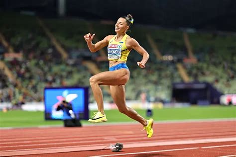 Знай наших Украинская легкоатлетка Бех Романчук завоевала первую медаль в женском тройном