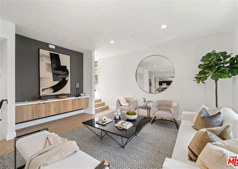 1624 N Normandie Ave Unit E Los Angeles Ca 90027 Redfin