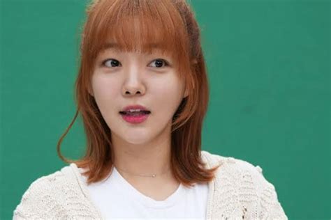 개그맨과 결혼 앞둔 여배우 다른 남자랑… 깜짝