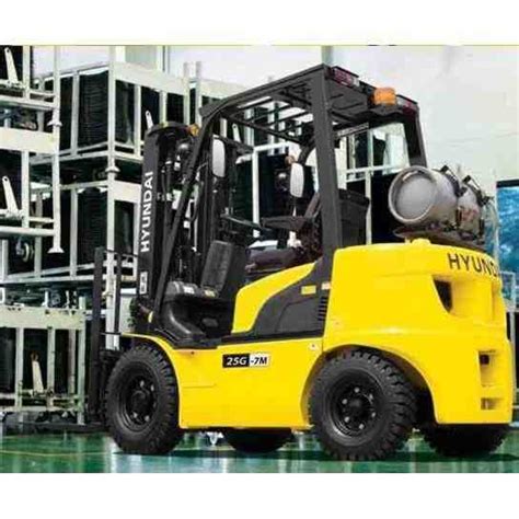 Газово бензиновый погрузчик Hyundai 25g 7m купить от поставщика