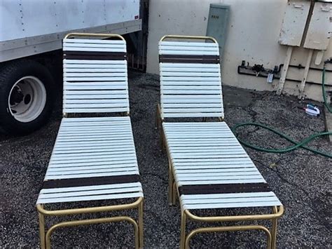 Vintage Aluminum With Vinyl Straps Patio Chaise Lounge Chair Patio