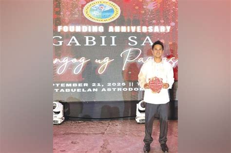 Tabuelan Honors Coach Jeff Codera The Freeman