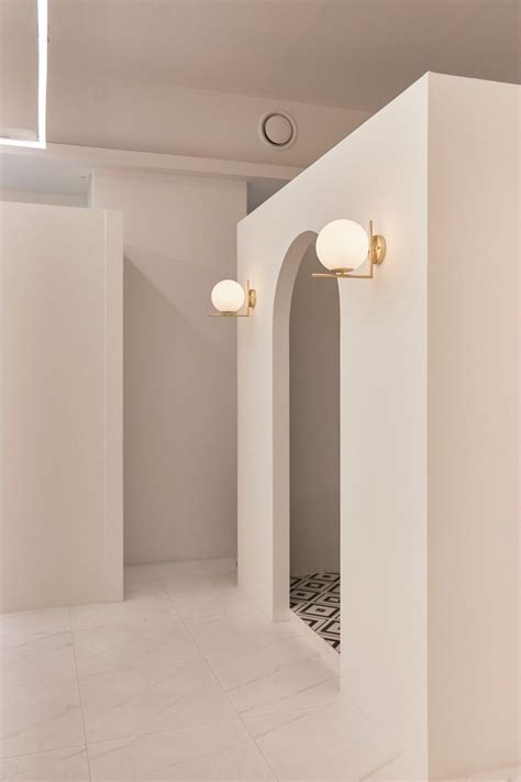 [no 2781 라클라쎄] 화이트톤 심플하고 모던한 디자인의 15평 강남미용실인테리어 살롱 인테리어 상점 내부 디자인 뷰티 살롱 디자인