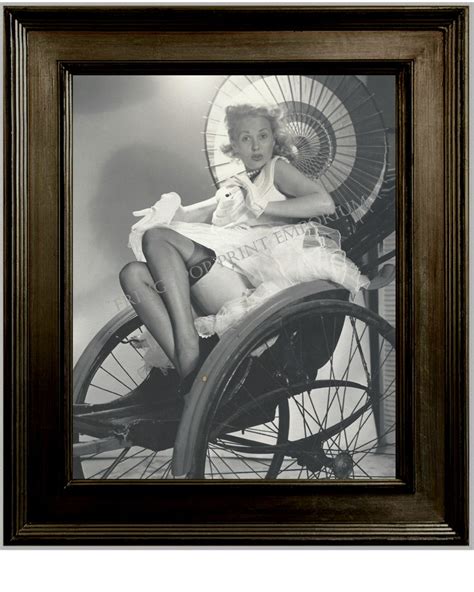 Gil Elvgren Pin Up Girl Art Print 8 X 10 Painting Reference Photo