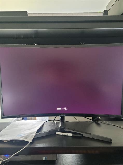 Trying To Install Unbuntu On An Old Pc But Crashes On This Screen Everytime Its Using Core2duo