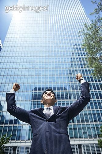 비즈니스 비즈니스 주제 비즈니스맨 사업가 위기극복 컨셉 위기극복 도전 도전 컨셉 결의 자신감 열정 컨셉 성공 파이팅 이미지