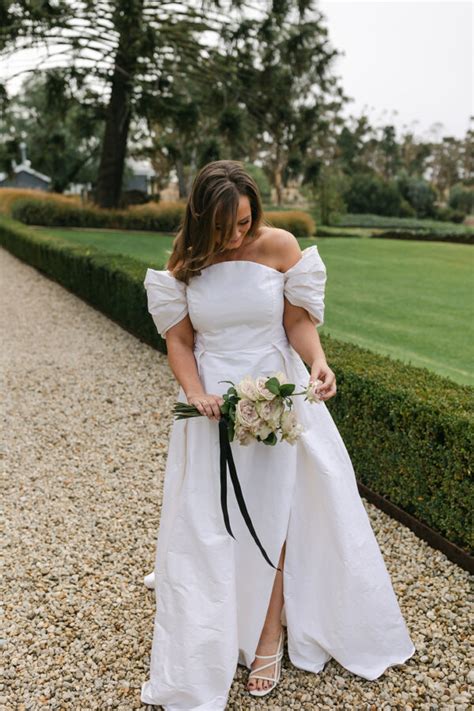 Beth Simon By Beck Rocchi Photography Together Journal Weddings