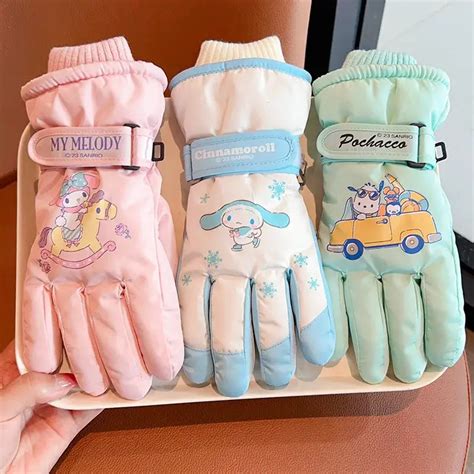 Cozy Kawaii Character Waterproof Gloves Cosparty