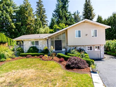 8240 Manson Dr Burnaby Burnaby For Sale R3032621