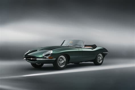 Jaguar Unveils New Versions Of Classic E Type Maxim