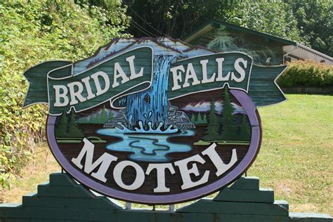 Bridal Falls Camperland