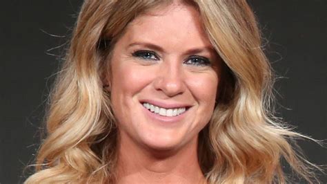 Rachel Hunter Looks Phenomenal In Beach Photo Stunned Fans Say The