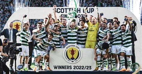 등번호 없던 오현규 반년만에 셀틱서 도메스틱 트레블