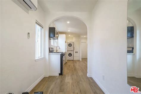5347 Fountain Ave Los Angeles Ca 90029 ®