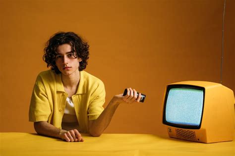 How Does Tv Influence Our Perceptions Of Sex Relationships And Sexual