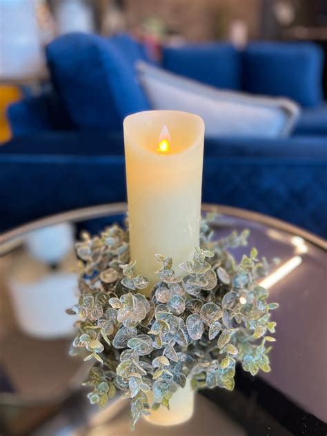 Eucalyptus Wreath Small Simply Dutch