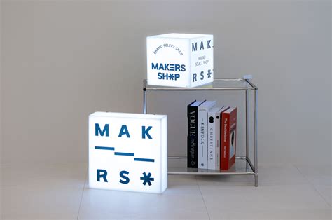 상품 상세 Led 아크릴 큐브 간판 아트시스ver 비즈하우스