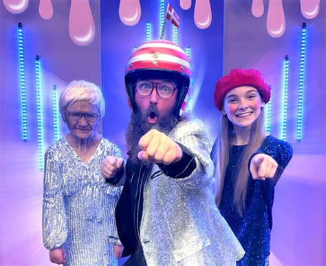 Onkel Reje Musik Magi Og Mægtig Morskab For Hele Familien