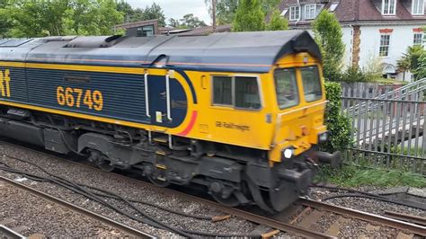 Class 66 66749 ‘christopher Hopcroft Mbe Gb Railfreight Gbrf
