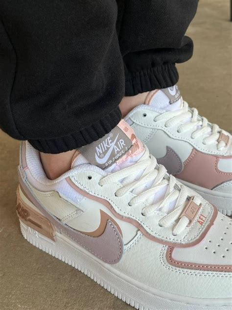 Force Shadow — ціна 1900 грн у каталозі Кросівки Купити жіночі речі за доступною ціною на Шафі