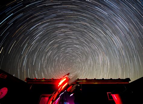 Tracking The Night R Spaceporn