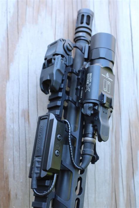 Light Control System Cloud Defensive Jerking The Trigger