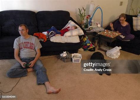 Co November 12th Dave Walborn Plays A Video Game And Kerri Bruning News Photo Getty Images