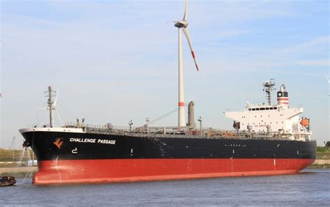 Oil Tanker Large Size Cpp Carrier 2005 Japan Ship Broker