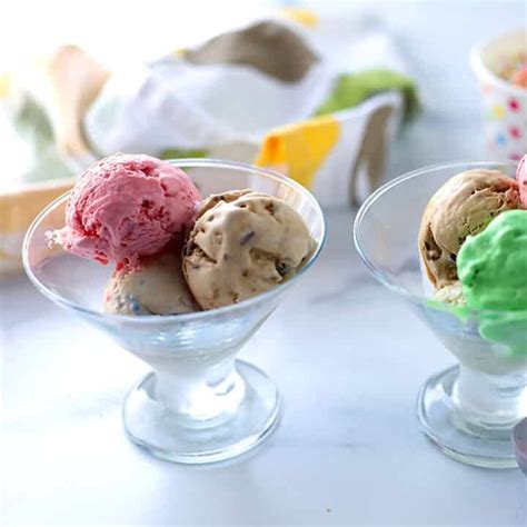 Easy Homemade Ice Cream 3 Ingredient No Churn Amiras Pantry