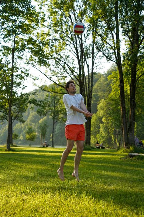 Roblox Charecter Playing An Obby Photos Download The Best Free Roblox